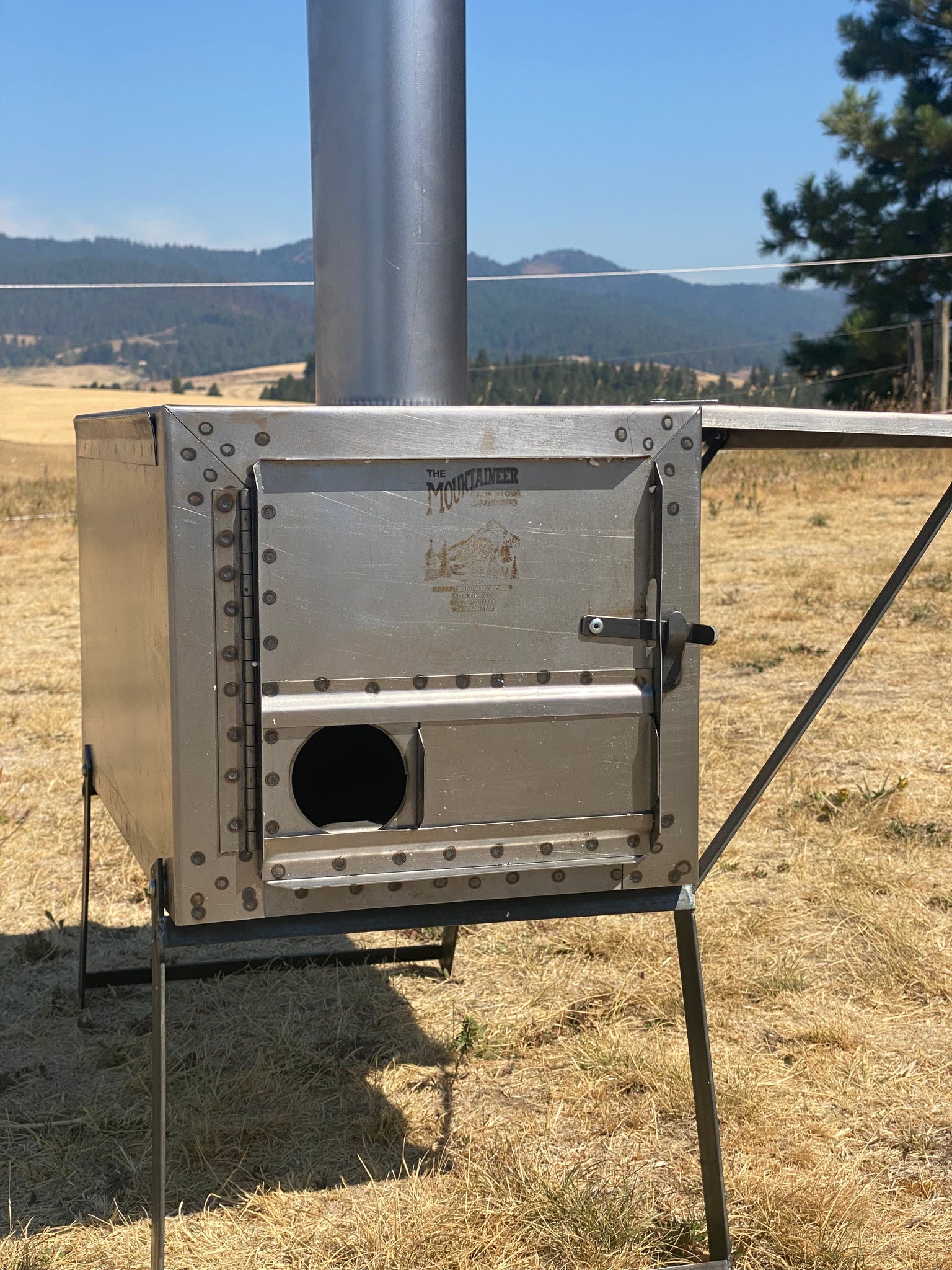 Mountaineer Camp Stove